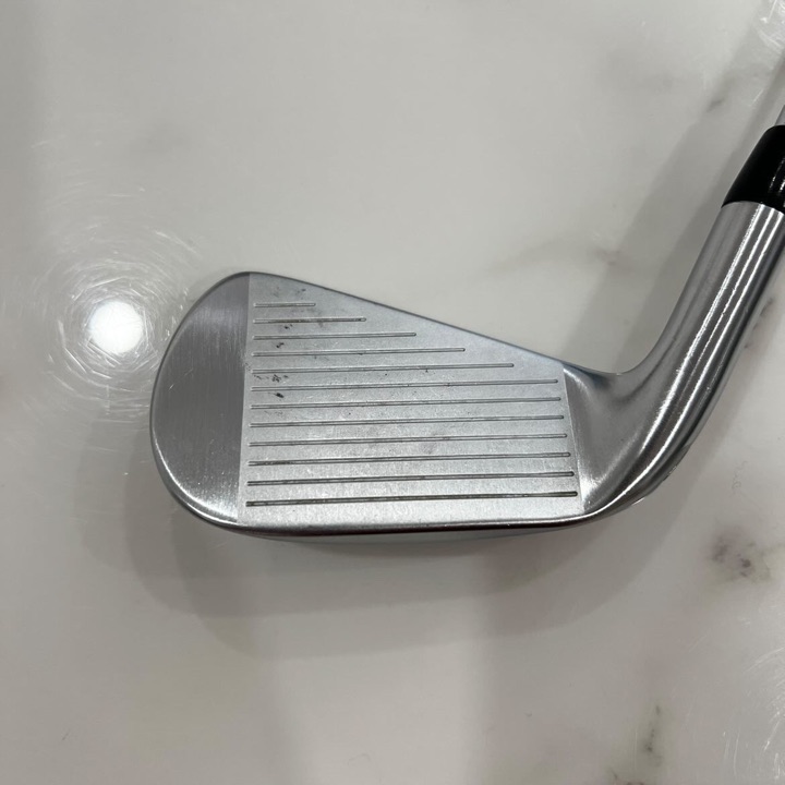 Titleist U500 4 Iron Utility | MULLIE Golf Titleist U500 4 Iron Utility | MULLIE Golf
