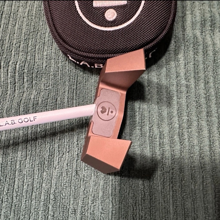 LAB Mezz 1 Cappuccino 32.5 67 Putter | MULLIE Golf